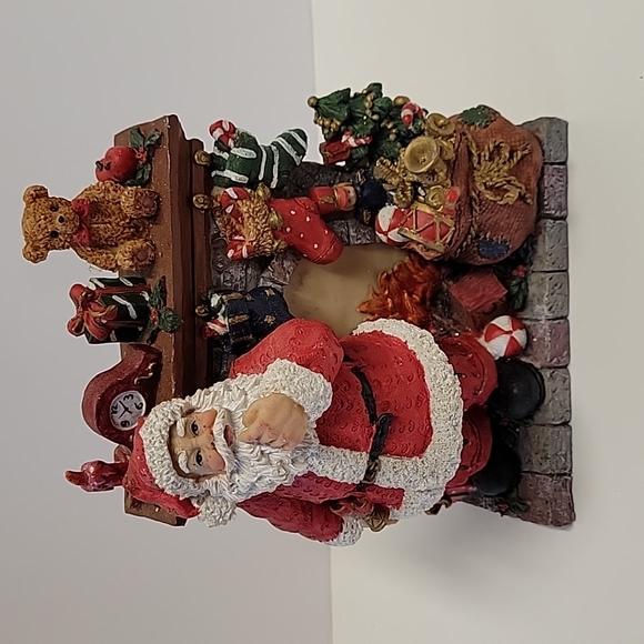 Source Unknown | Holiday | Resin Santa Figurine With Fireplace Sack Of ...